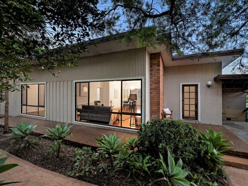 Kotara South Suburb Profile | Property Solutions 101